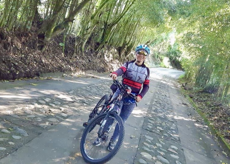 Tecnología con propósito: una emprendedora que pedalea por sus sueños estará en la Feria Mujeres TIC